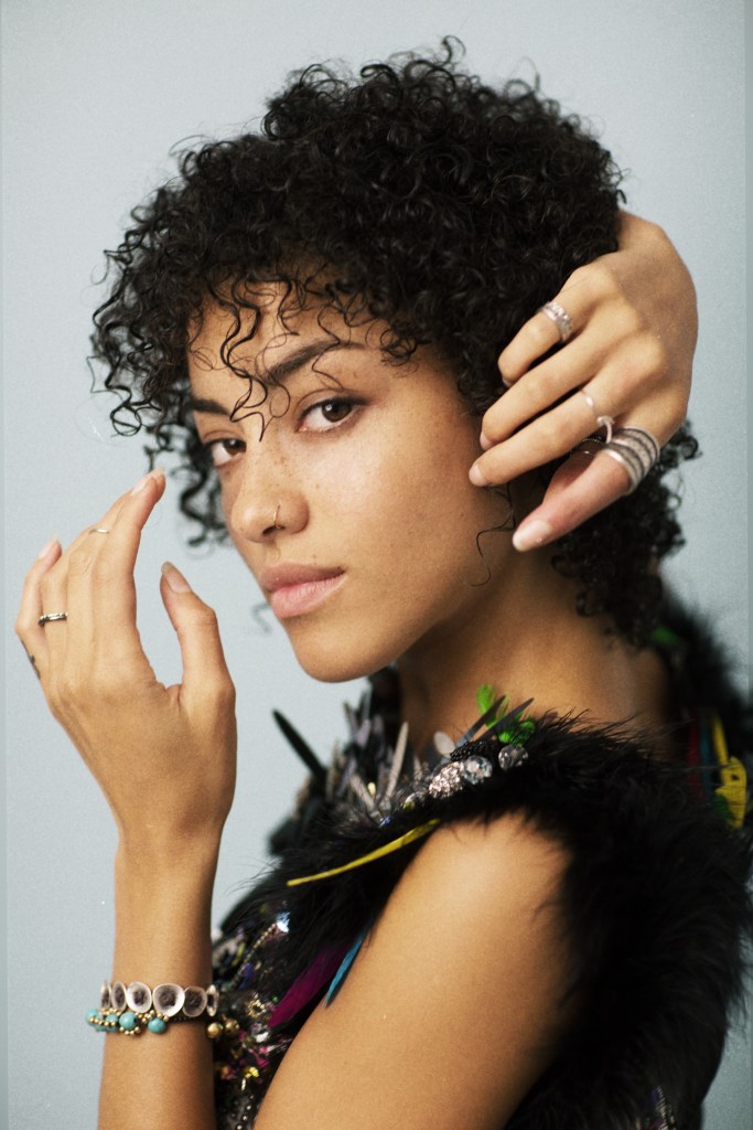 PAULINA SINGER: THE REAL DEAL – Master Chat