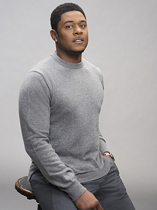 POOCH HALL ON ‘RAY DONOVAN’ & PERFORMANCES THAT PACK A PUNCH – Master Chat